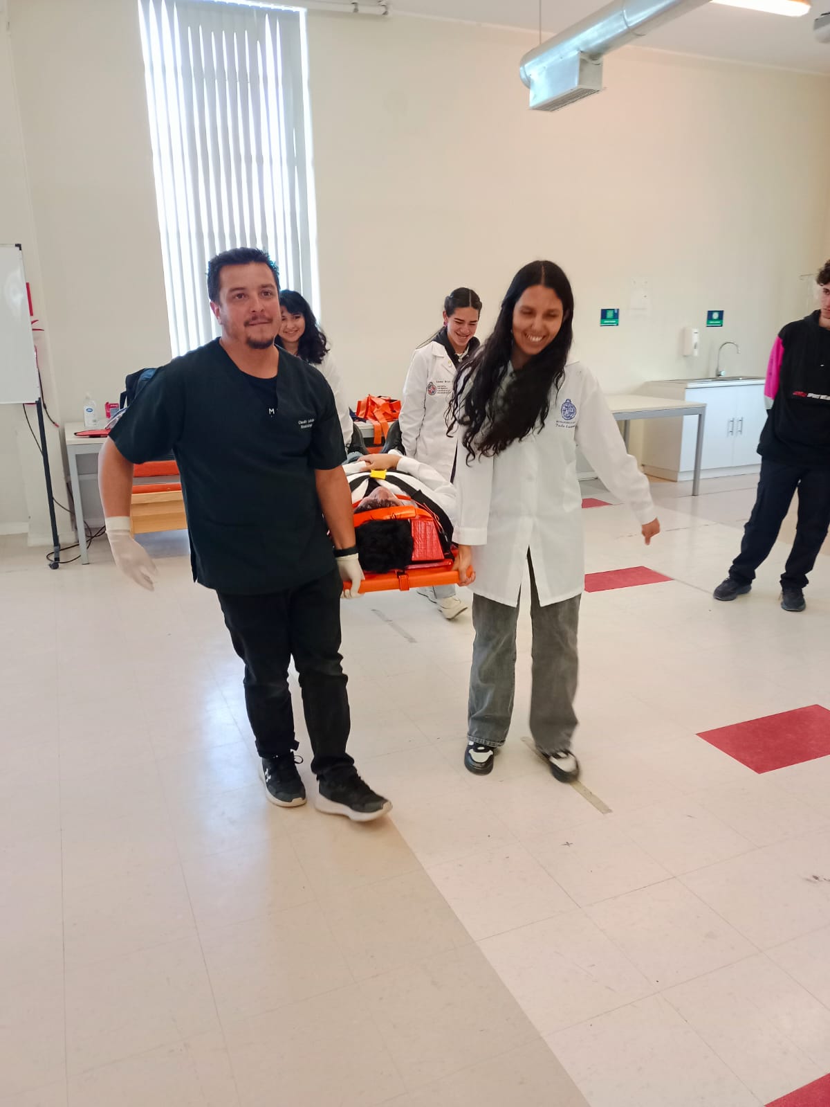 Secuencia de inmovilización de pacientes traumatizados – Reanimador